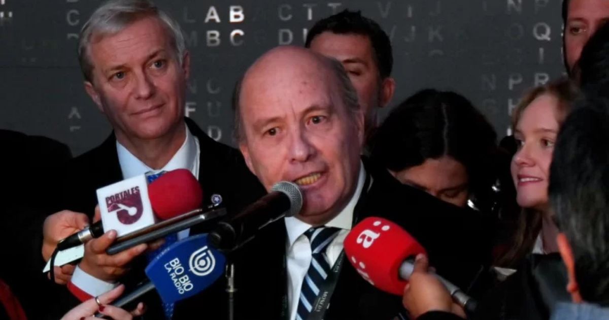 Dos días preso en Capuchinos: Ministro Quiroz fue condenado por fraude ...
